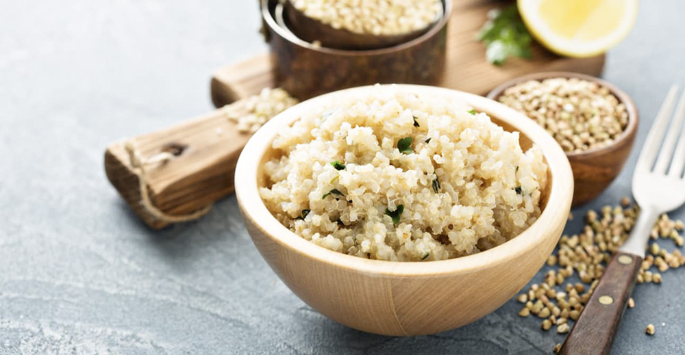 5 cách chế biến hạt quinoa để bổ sung protein cho cơ thể - Thế giới hạt ...